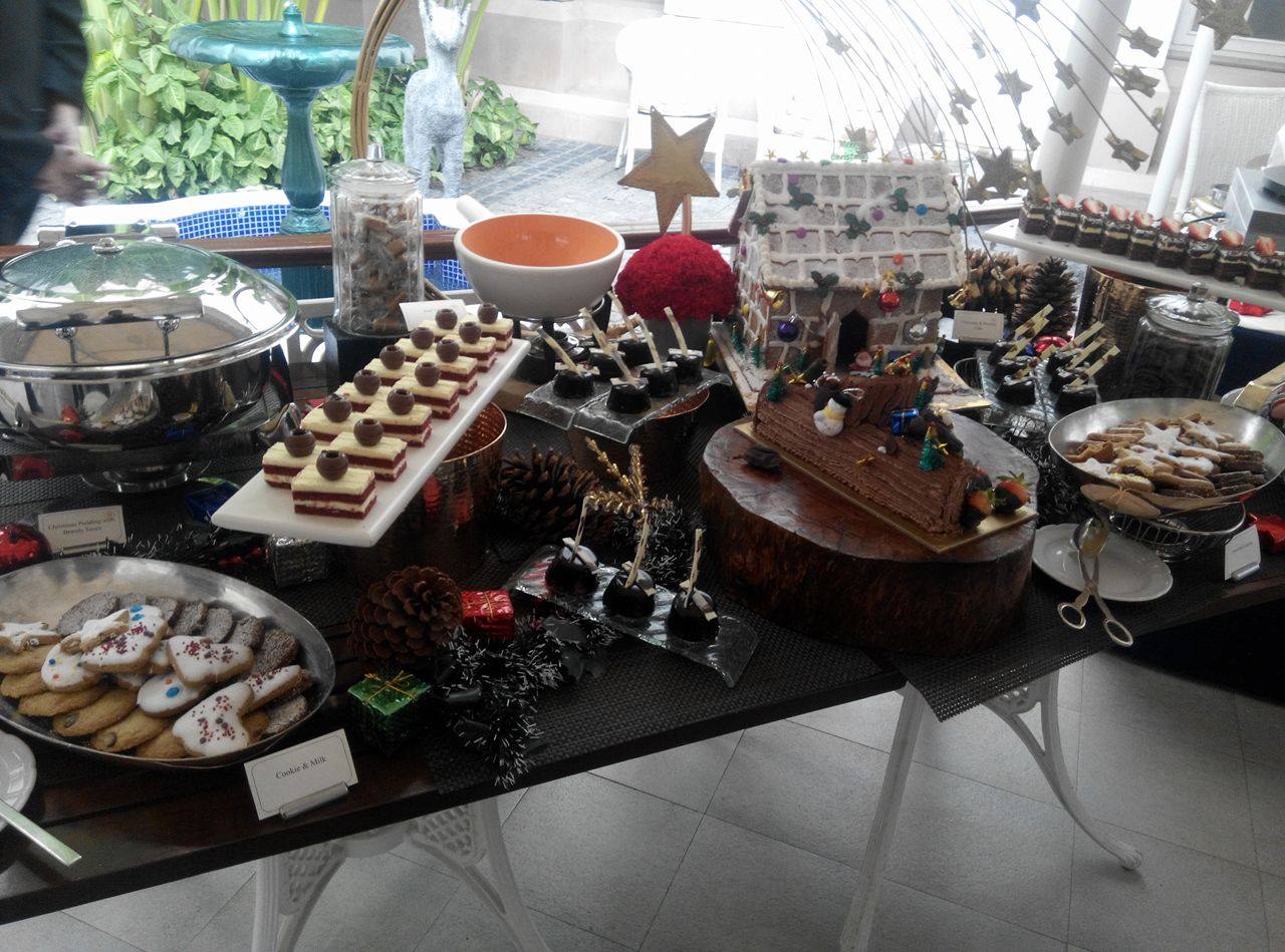 Christmas Banter at The Imperial - ChicLifeByte