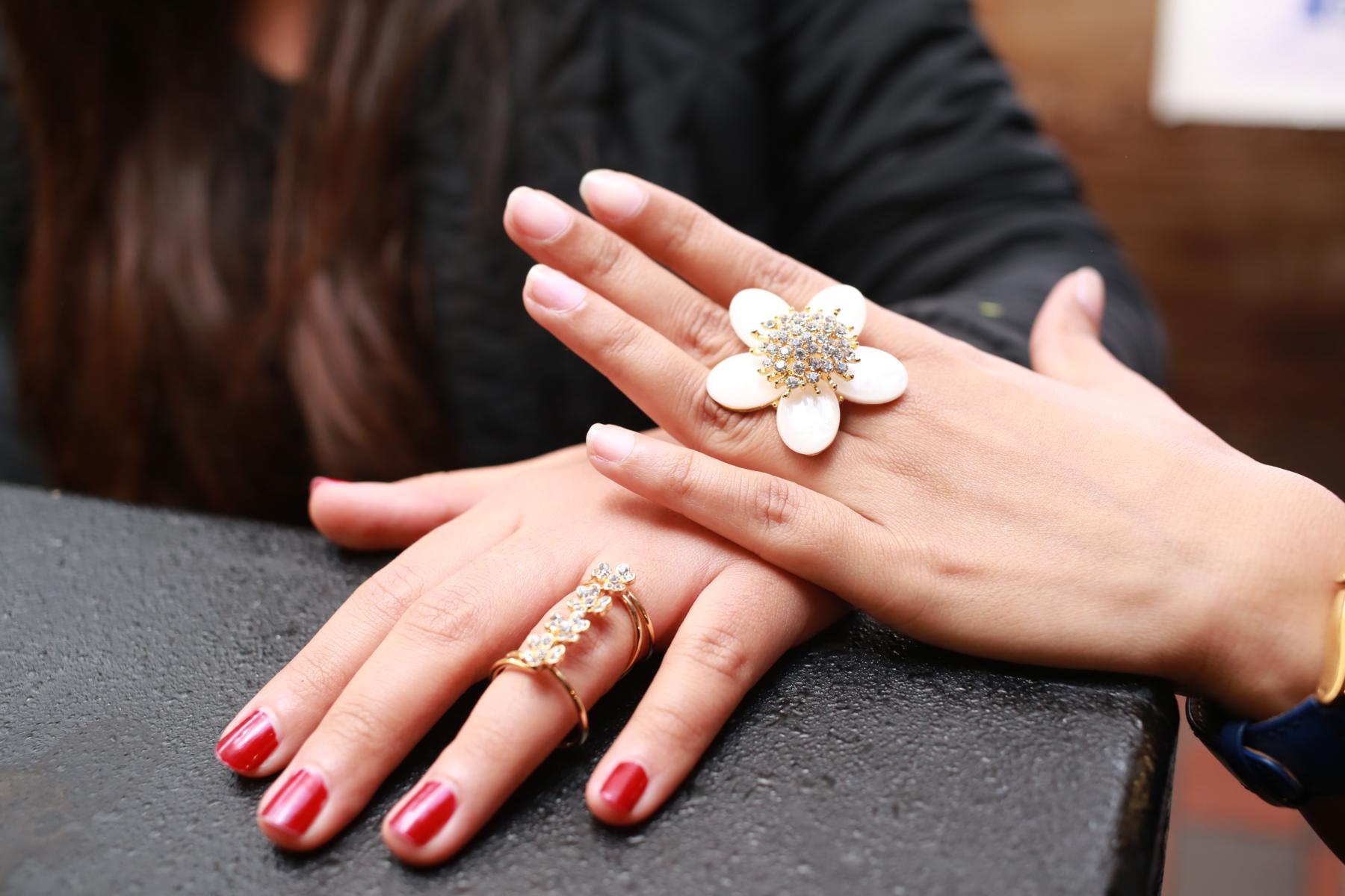 Jewelsify for the women of today!! - ChicLifeByte