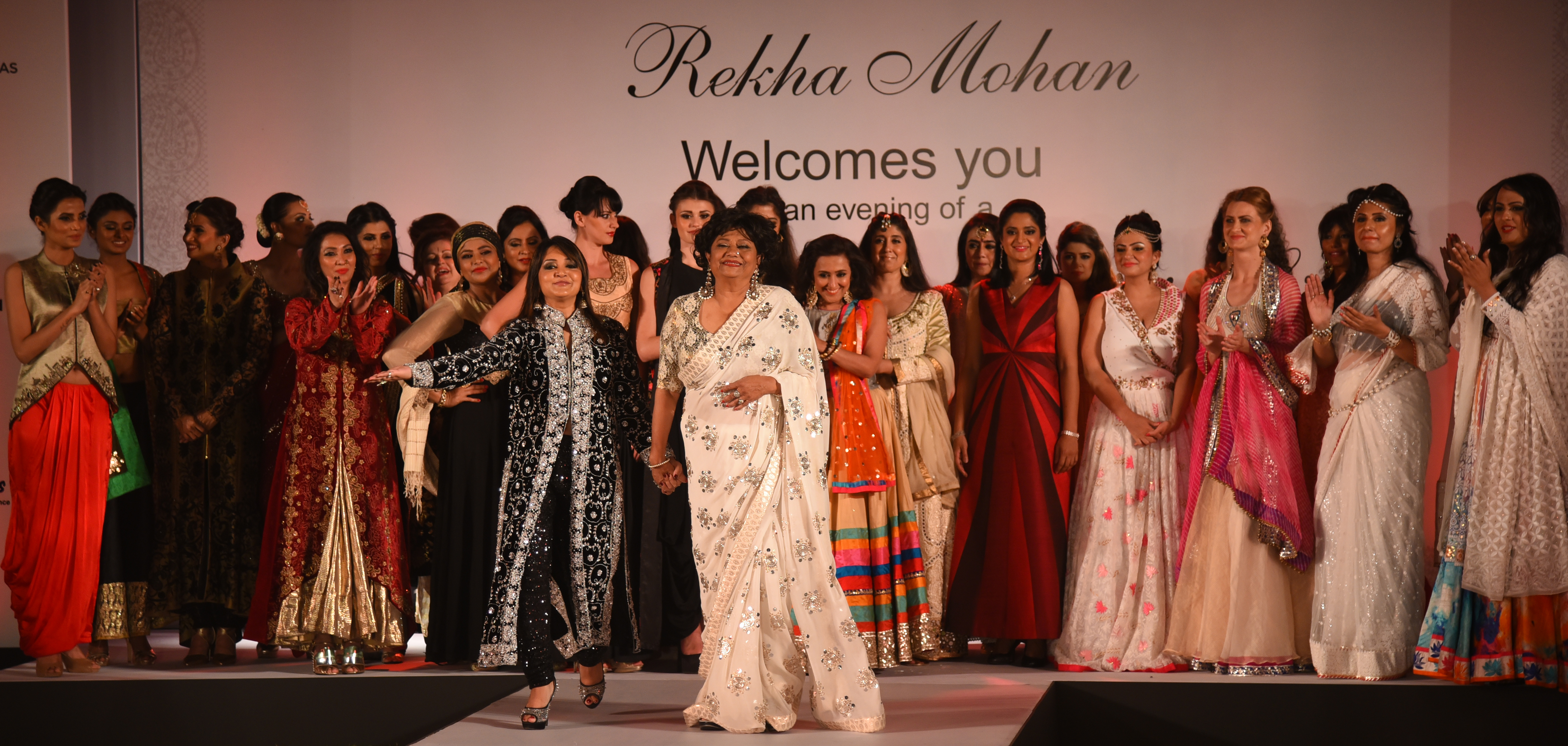 Lucknavi Libaas by Rekha Mohan – ChicLifeByte